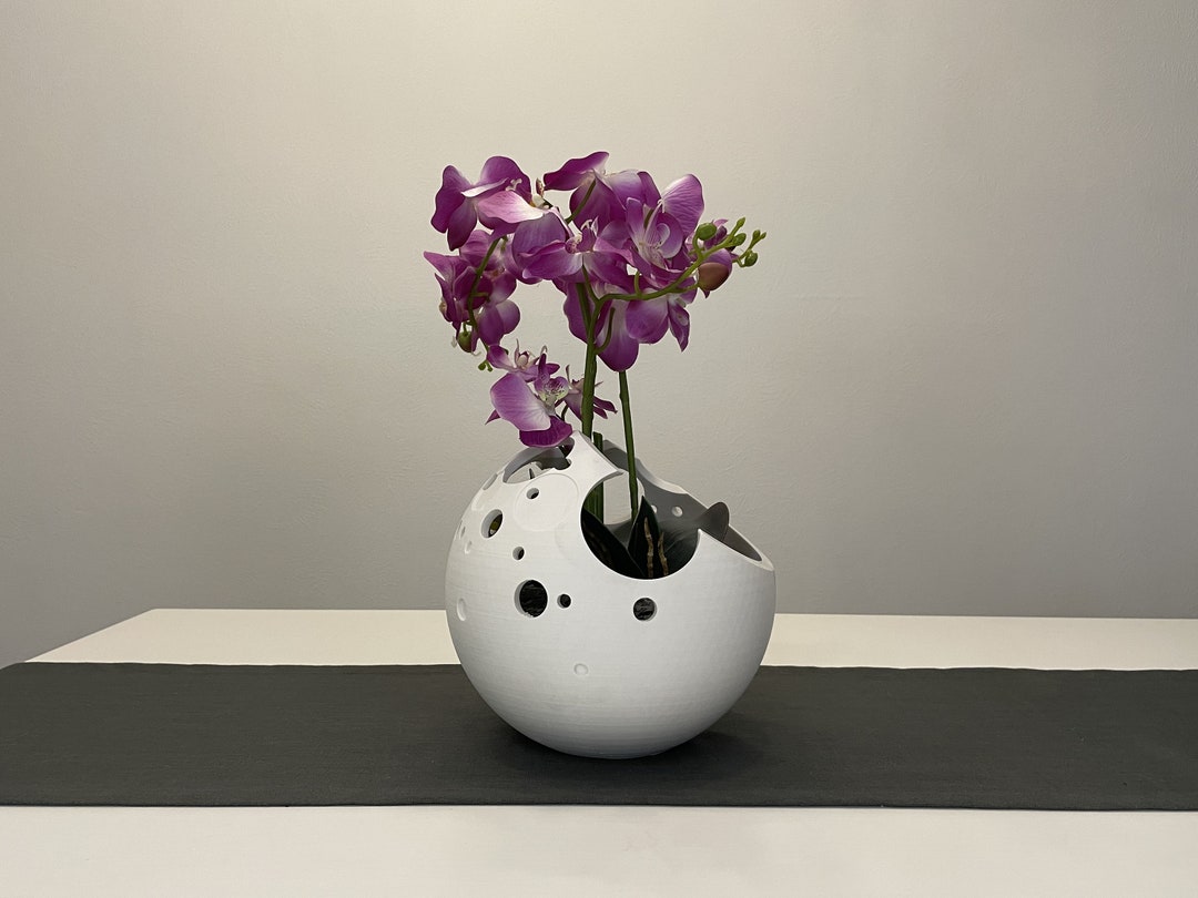 Crater: a Unique, Modern, Geometric Plant Pot - Etsy