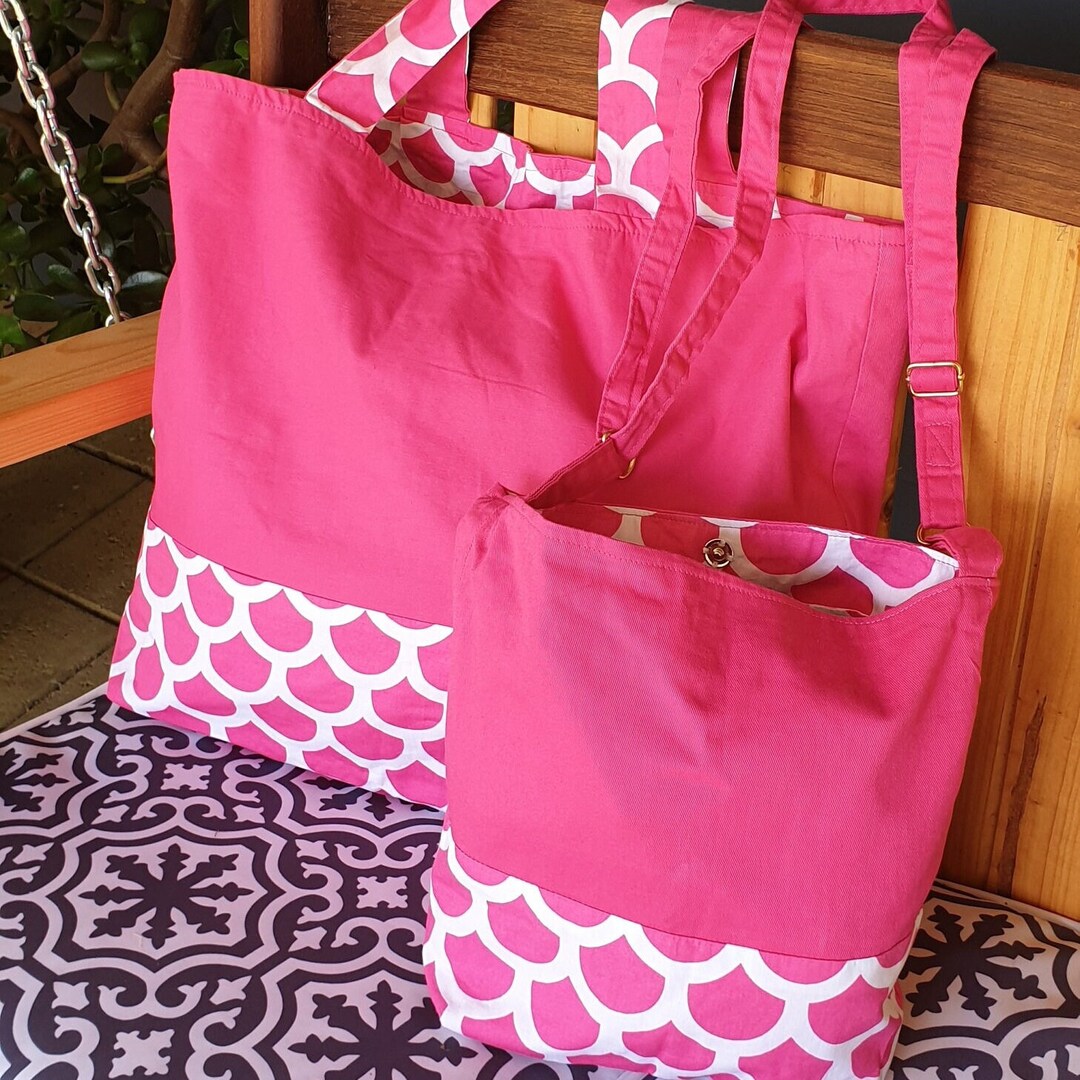 Tote Bag and Shoulder Bag Pink Gift Pack Mermaid Scale Print Matching ...