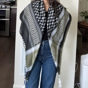 Multi-colored Weave Keffiyeh | Colorful Koofiya Scarves | Bright ...