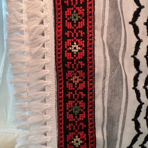 Original Palestinian Keffiyeh Jordanian Hatta Black and White Koofiya ...