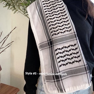 Original Palestinian Keffiyeh Jordanian Hatta Black and White Koofiya ...
