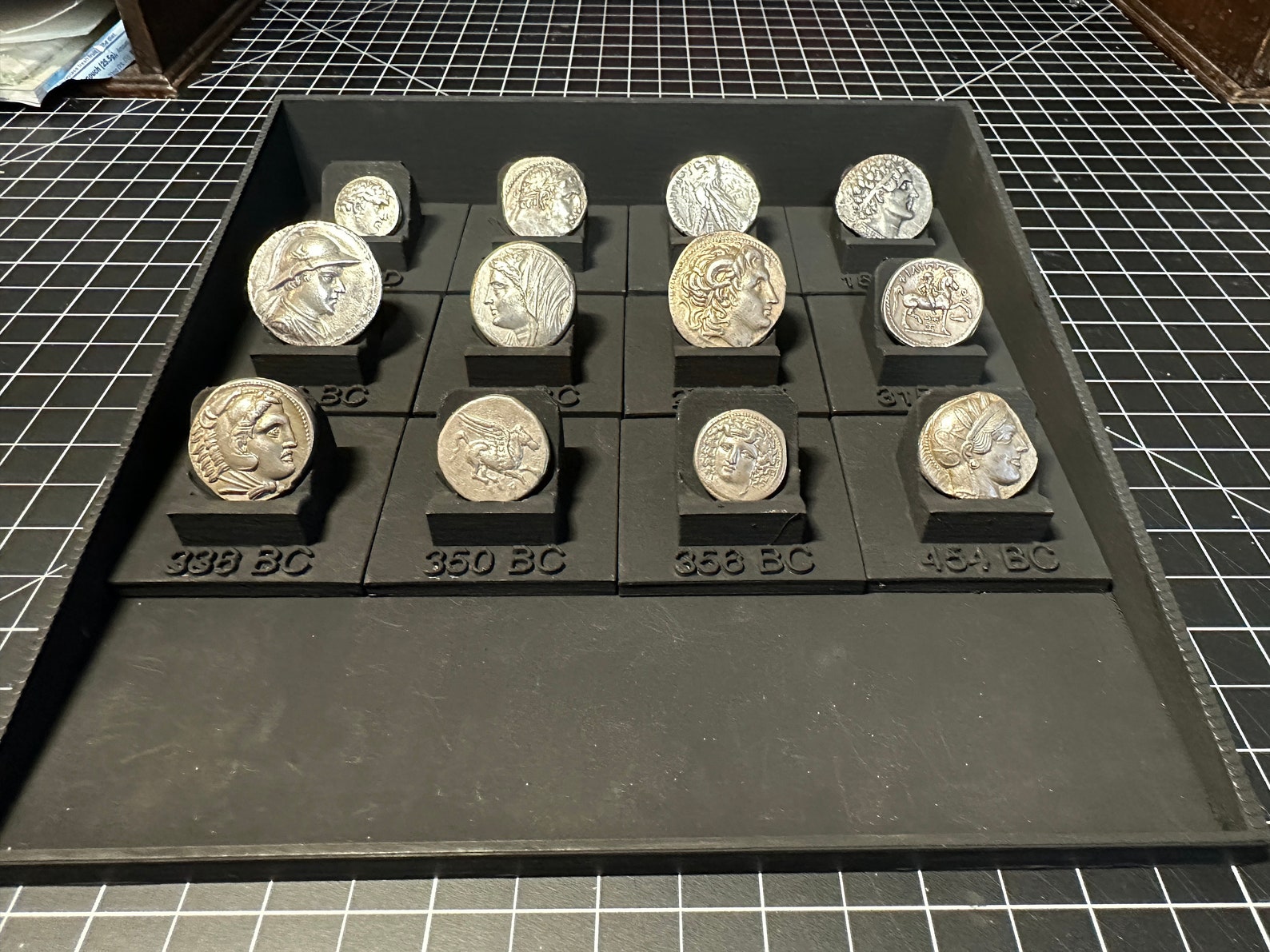 3D Printed Coin Display - Etsy