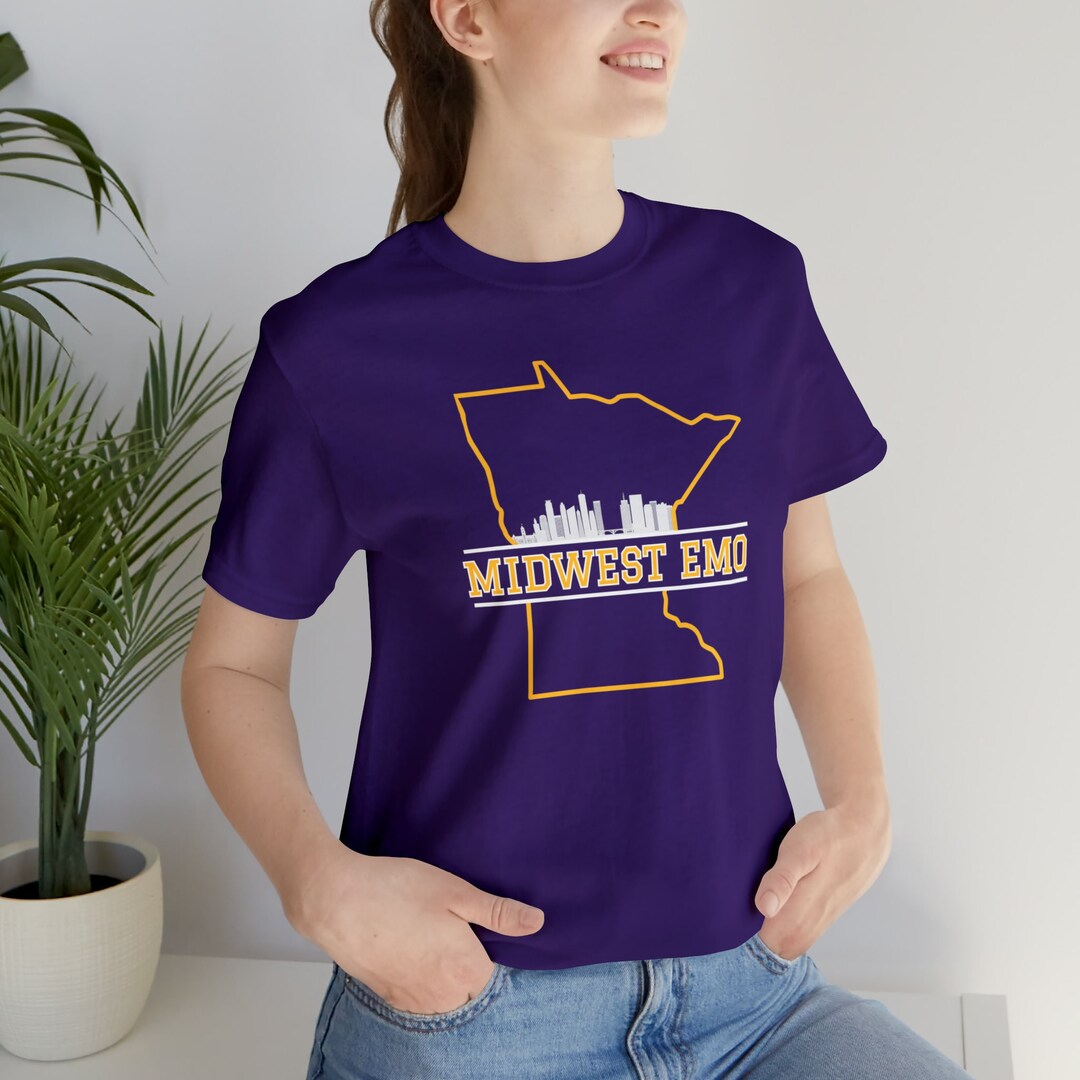 Midwest Emo Football Tee Camiseta unisex Jersey de manga corta, ropa ...