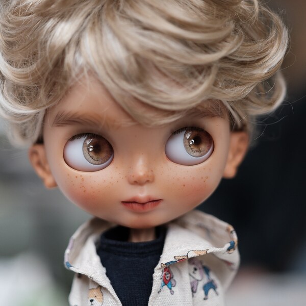 Blythe - Etsy
