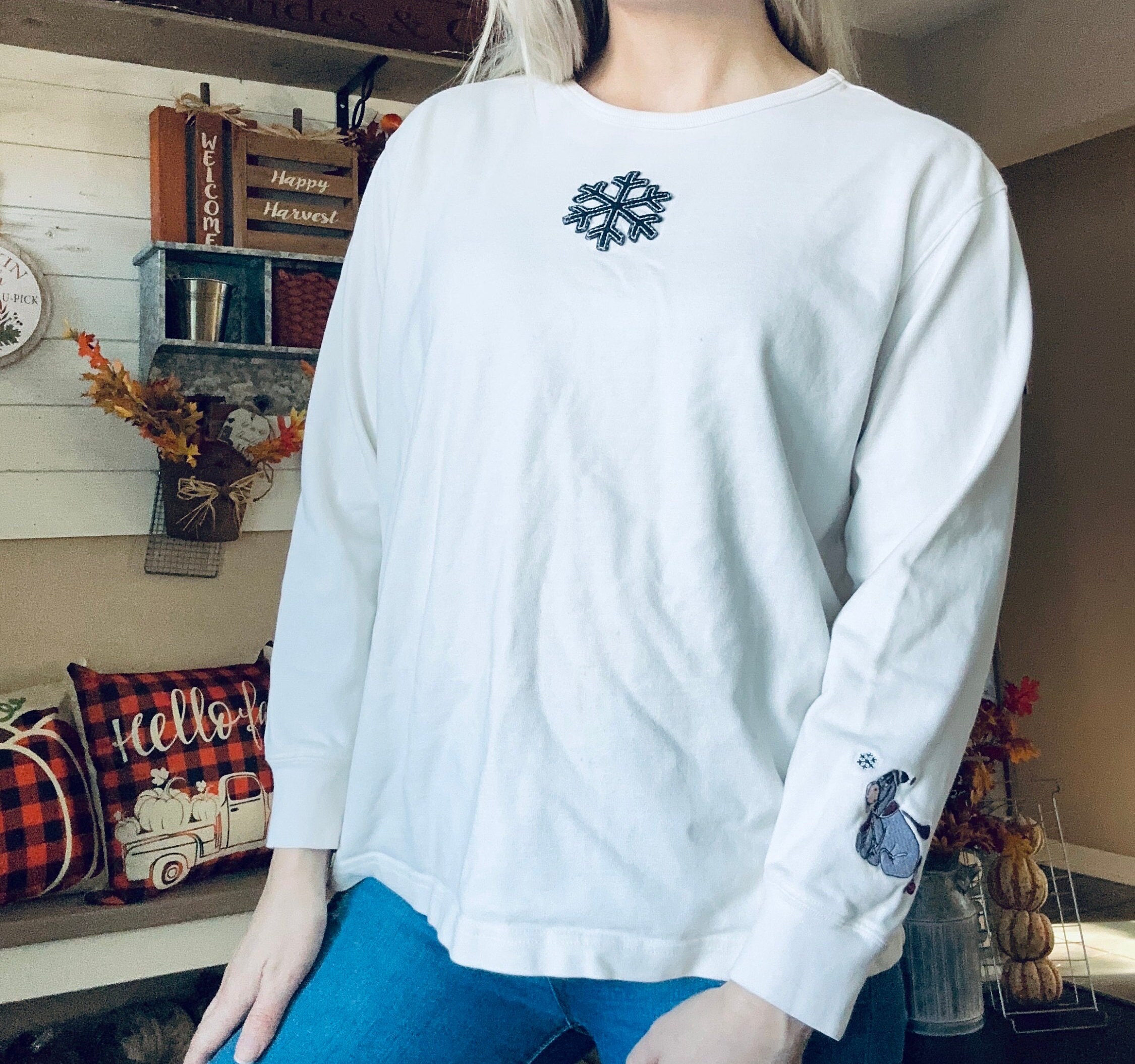 Vintage Disney’s Winnie the Pooh Eeyore Snowflake Long Sleeve Winter T ...