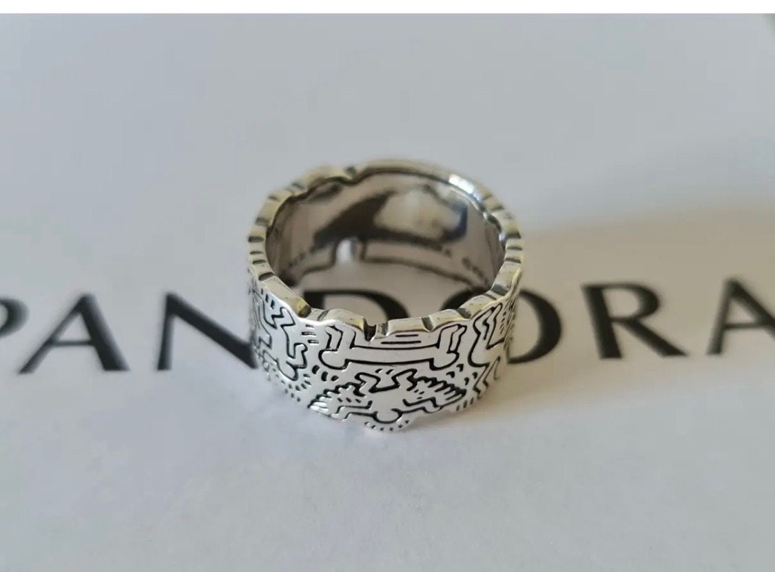 Keith Haring™ X Pando Line Art Love & People Wide Ring - Etsy