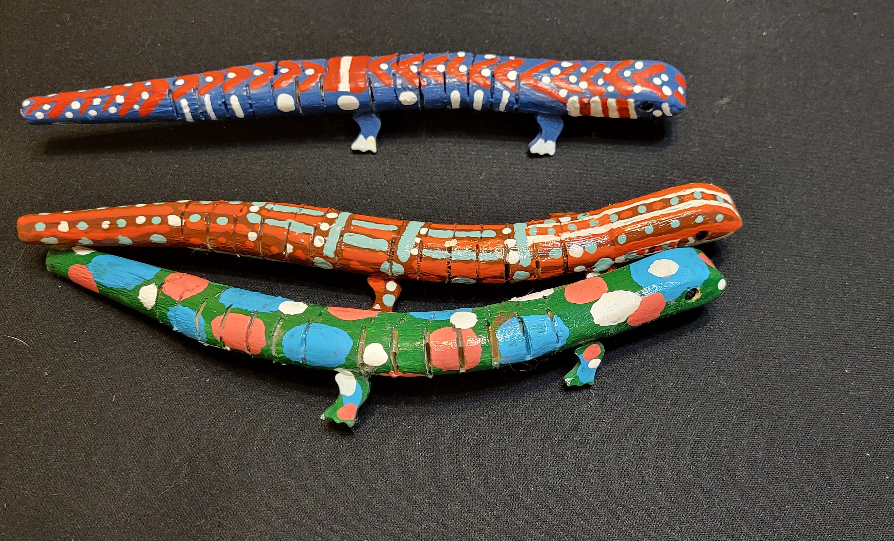Articulated Hand Painted Wooden Lizards - Etsy