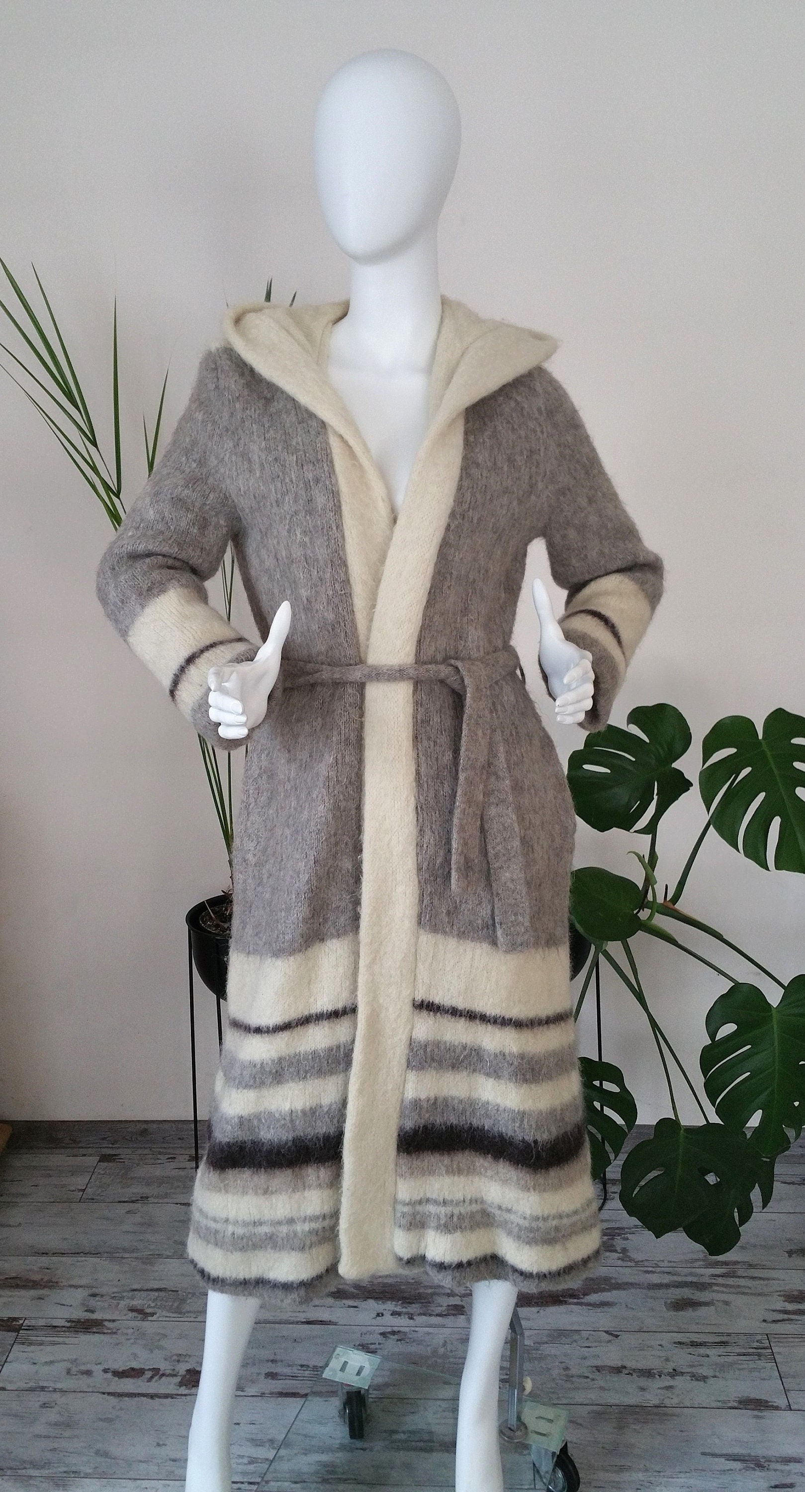 Icewool / Icelandic Coat / Knitted / Icelandic Wool / Retro / Vintage M ...