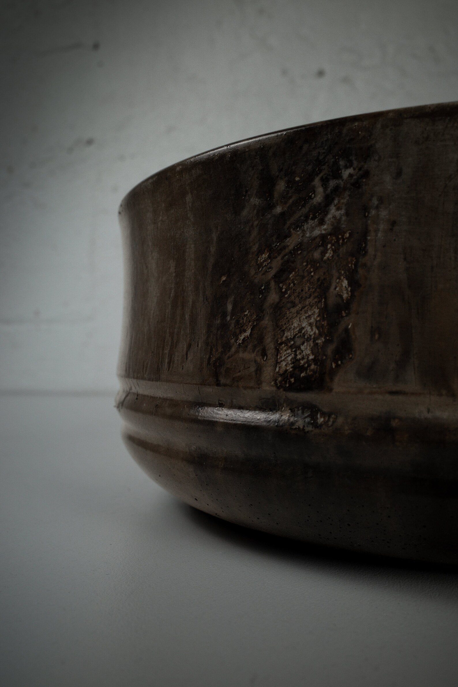 Small Round Concrete Pot, Round Bowl, Vintage Handmade Concrete, Eiapit ...