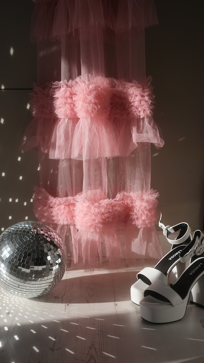 Pastel Dusty Pink Wedding Veil With Ruffles Pink Ruffle Veil - Etsy