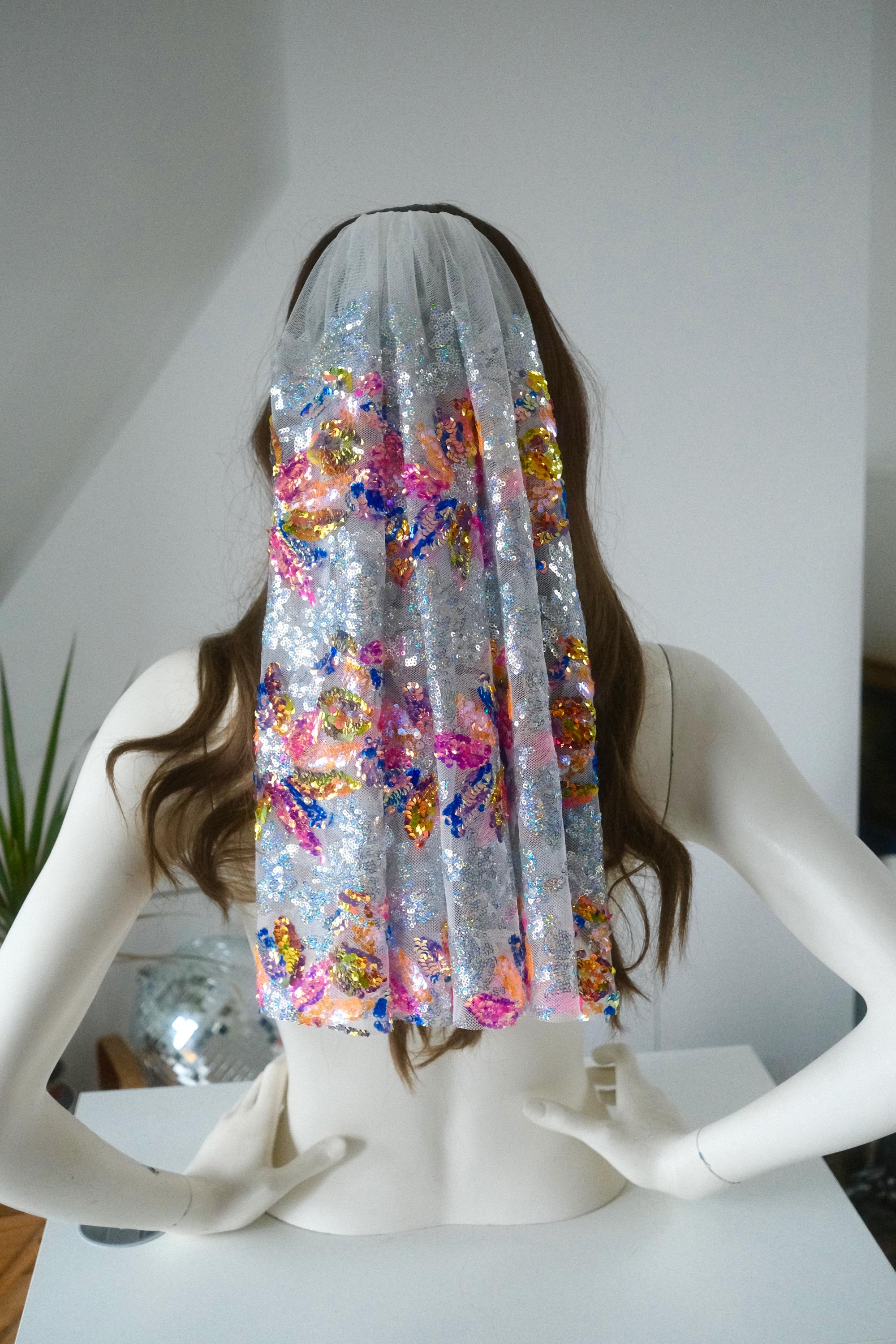 Sequin Hen Party Veil Bride to Be Veil Gift Bachelorette Veil Sparkly ...