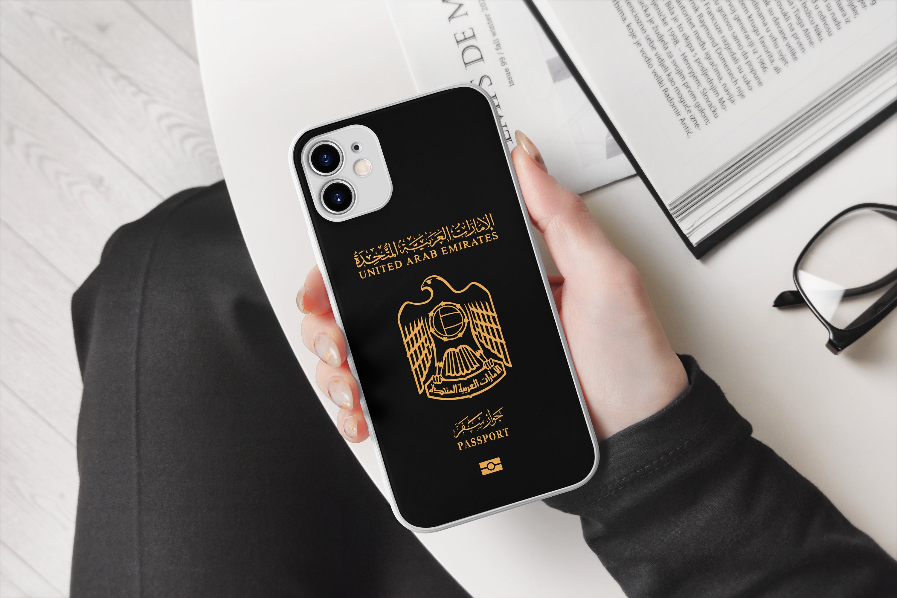 Uae Passport,uae,united Arab Emirates Passport,uae Png,for Printing ...