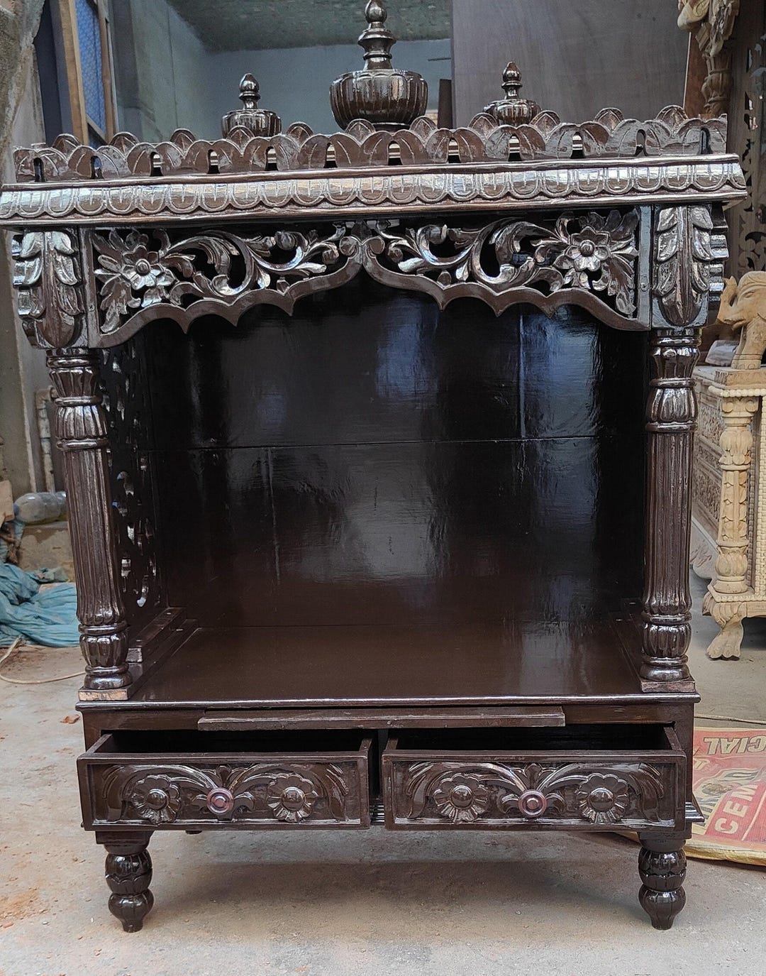 Wooden Temple Pooja Ghar, Hindu Home Temple Pooja Mandir, Hindu Temple ...