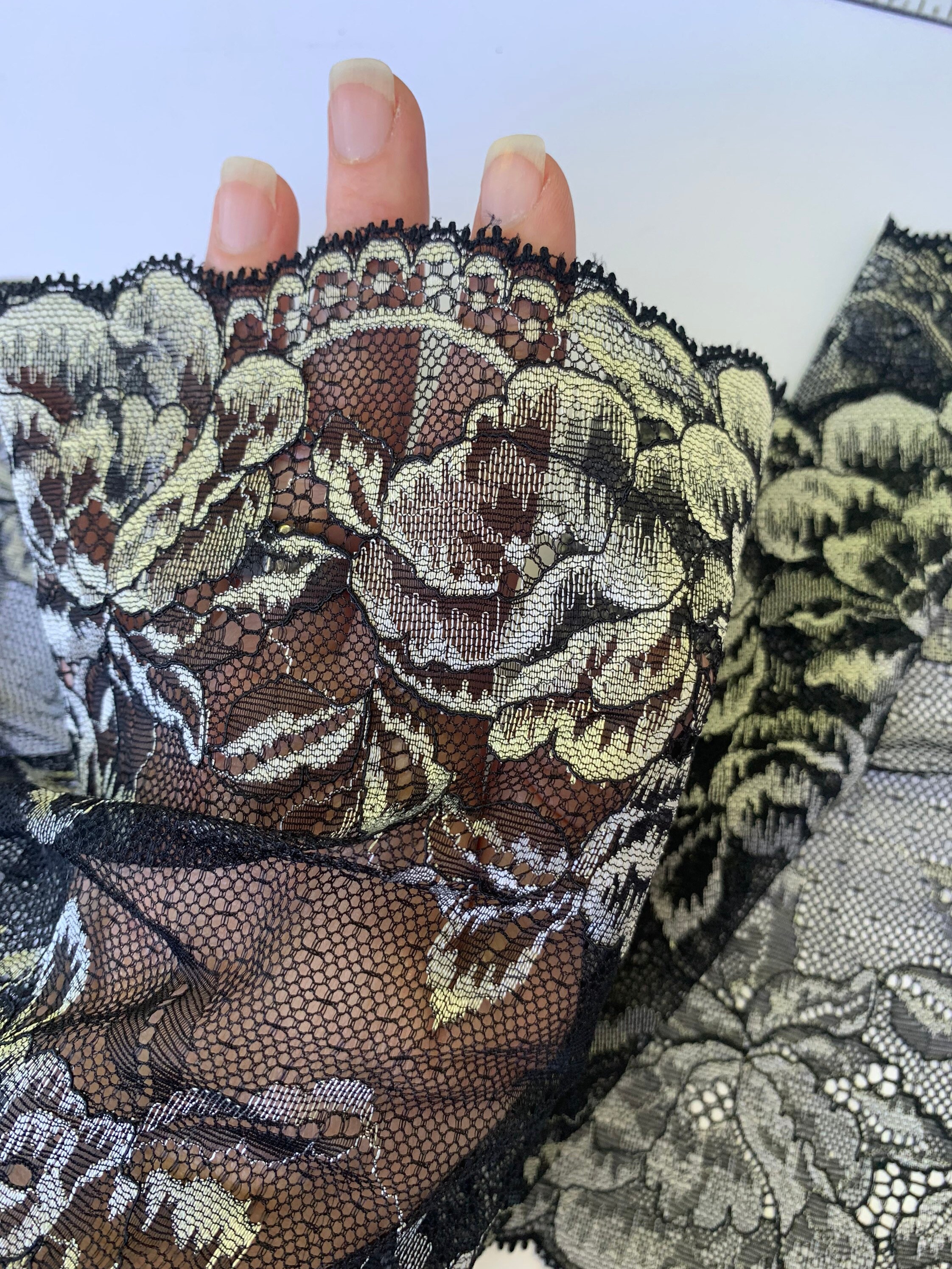 1 Yard of Stretch Lace - Etsy