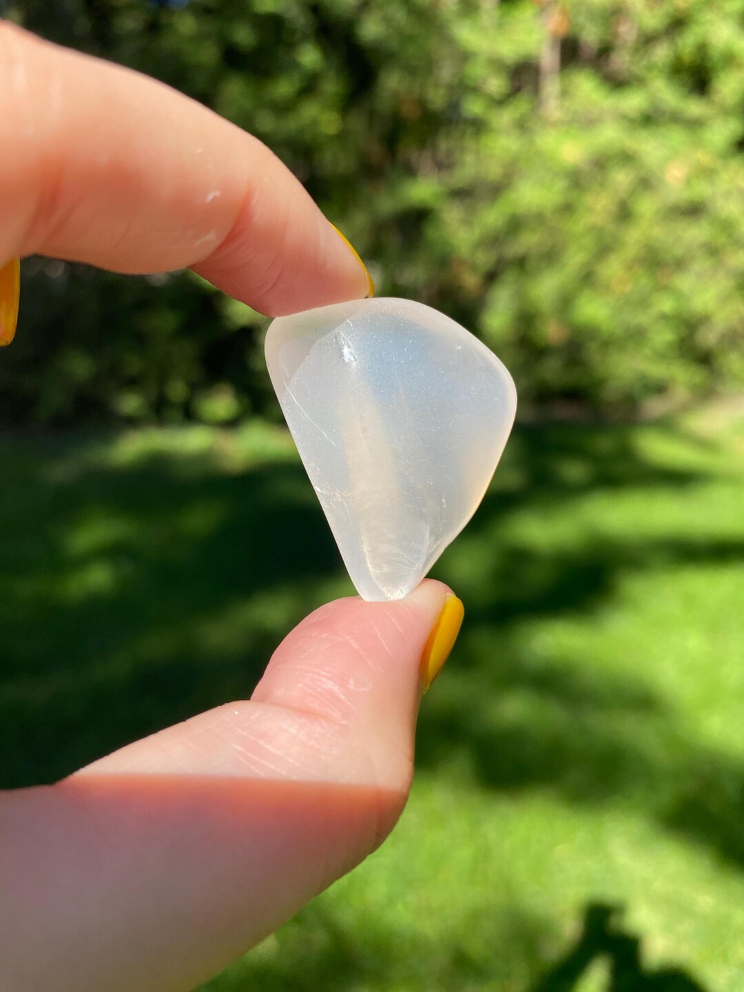 Girasol Moon Quartz Tumble | Opalescent Milky Healing Crystal | Natural ...
