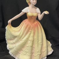 Royal Doulton Isabella Countess of Sefton HN3010 Lady Figurine ...
