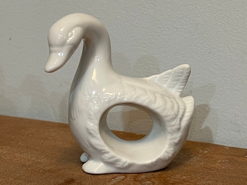 Vintage Porcelain Swan Napkin Rings - Etsy