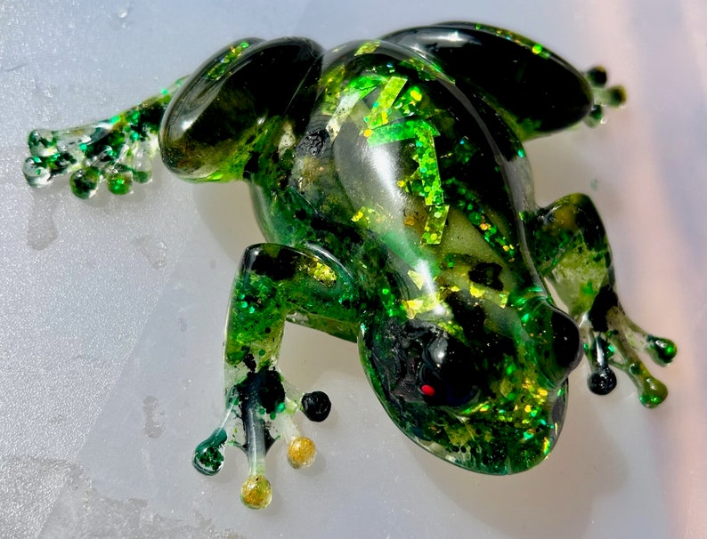 Frog Figurine - Etsy