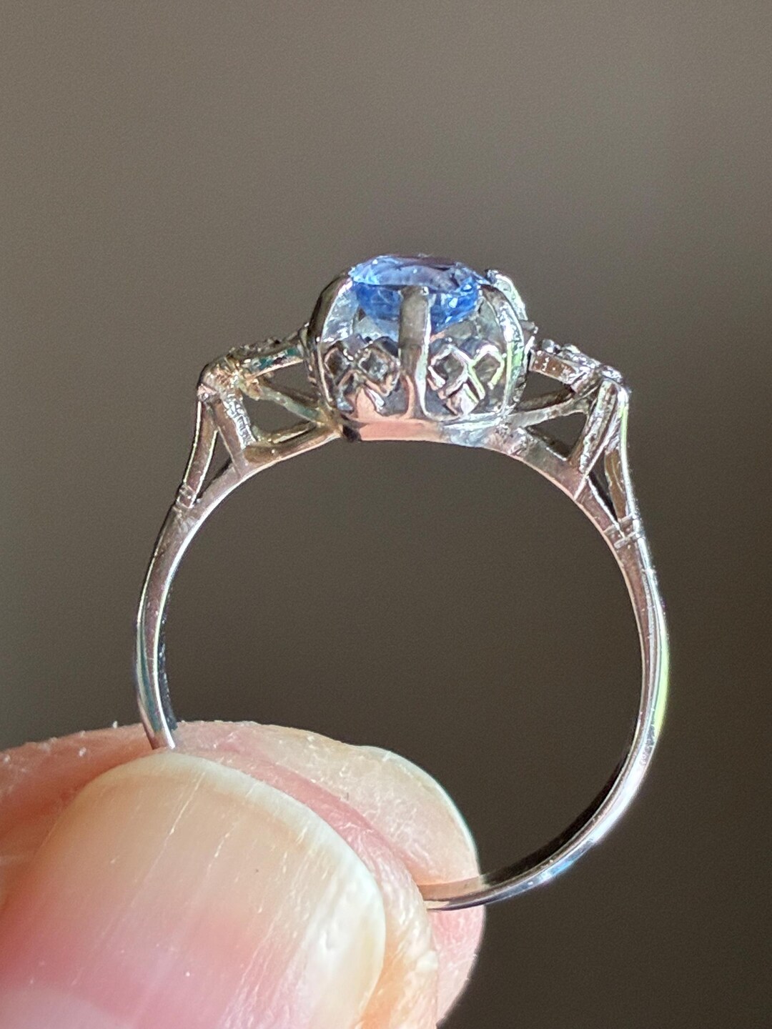 1920s Art Deco Engagement Ring Cornflower Blue .71 Natural NO HEAT Sapphire in Elaborate ...