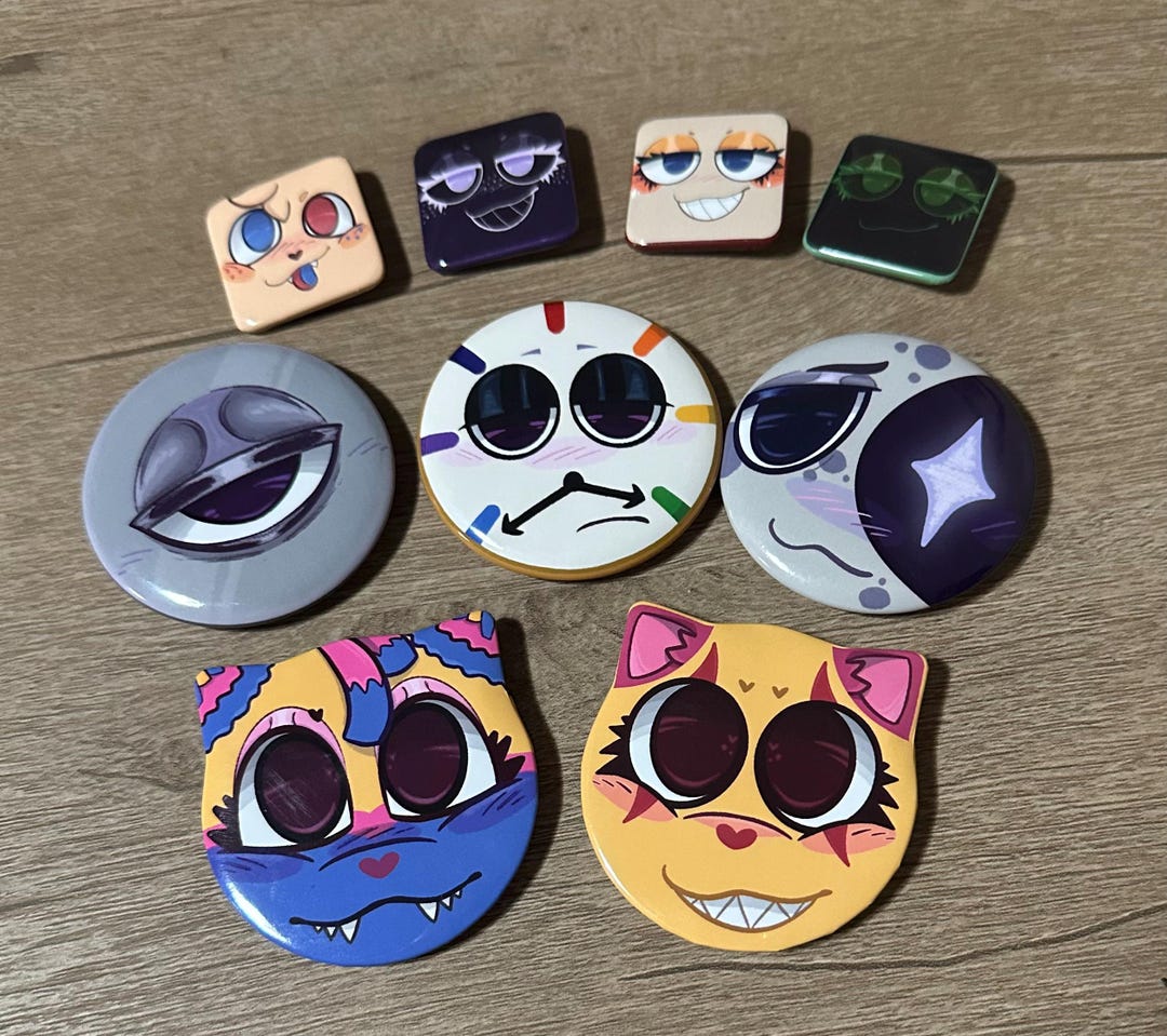 Dandy World Roblox Button Pins IN HAND - Etsy