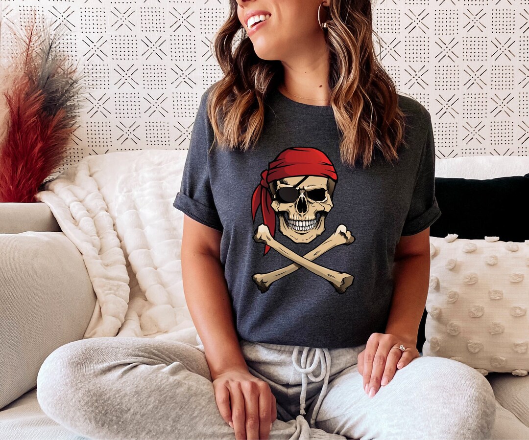Jolly Roger Skull & Crossbones Shirt, Pirate Skull Shirt Jolly Roger ...