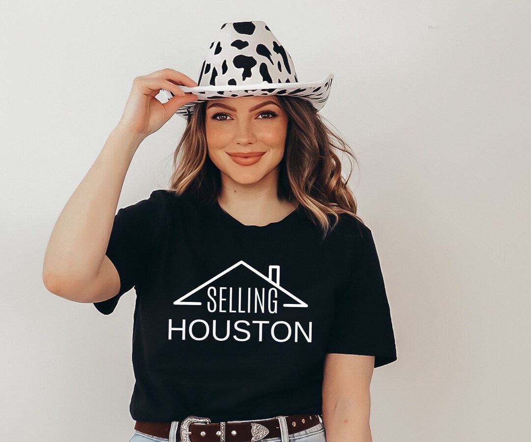 Custom Realtor Shirt, Selling Real Estate Agent Shirt, City Name ...