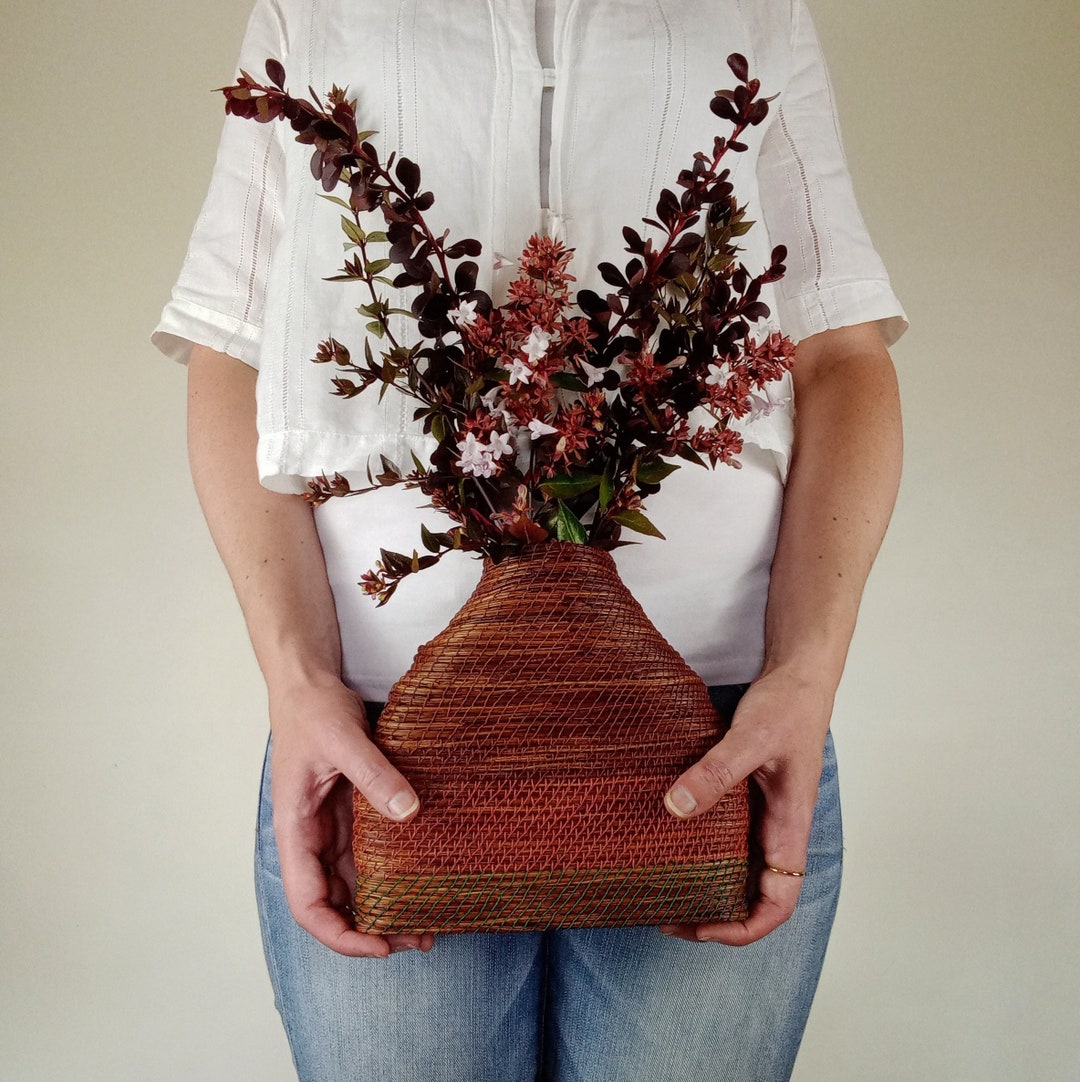 Medium Hand Woven Pine Needle Vase for Dried Flowers or - Etsy