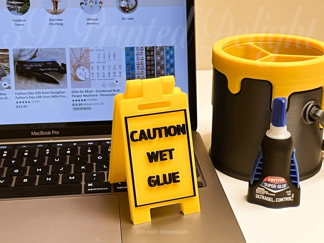 CAUTION WET GLUE Mini Floor Sign Custom Colors 3D Printed - Etsy
