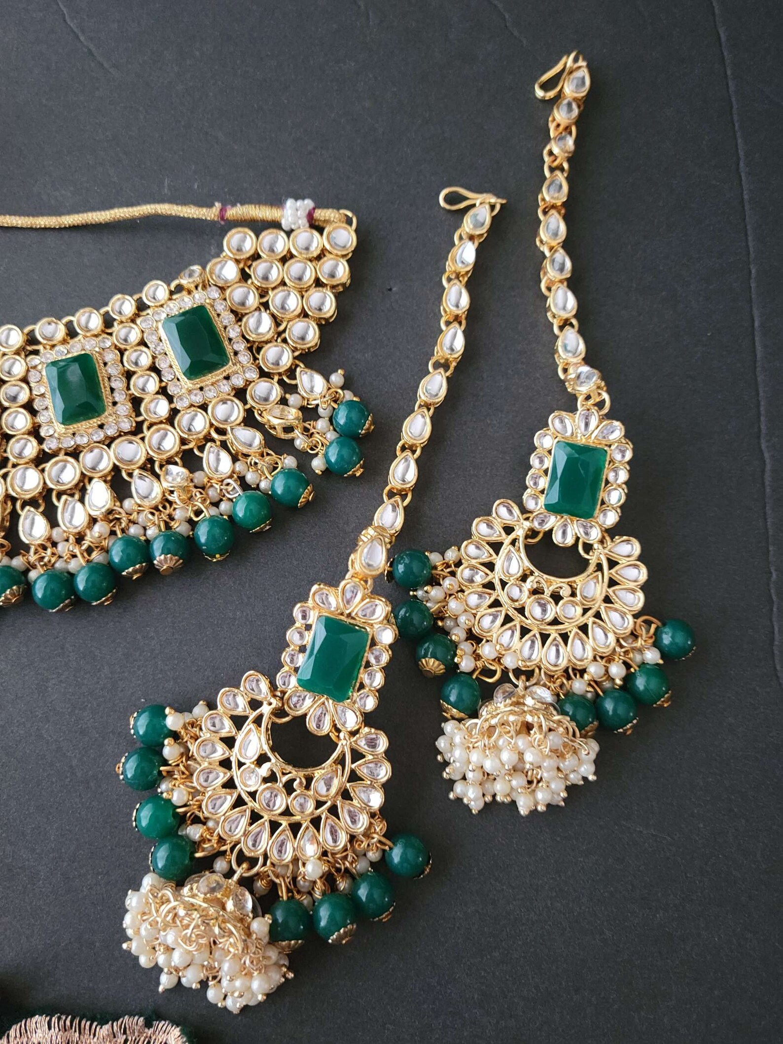 Gorgeous Emerald & Gold Kundan/ad Bridal Choker Set With Chandbali ...