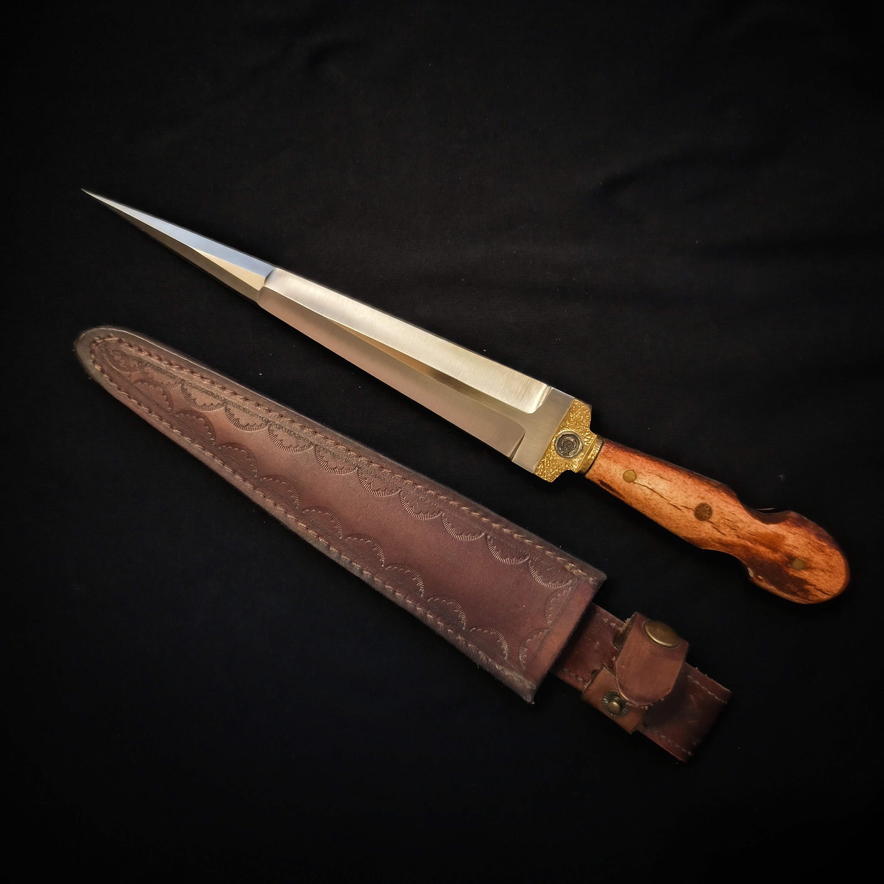 Böhler S600 Steel Genuine Stag Horn Handle Turkish Dagger With Leather ...