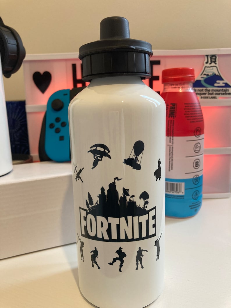 Personalised Gamer Water Bottle - Etsy UK