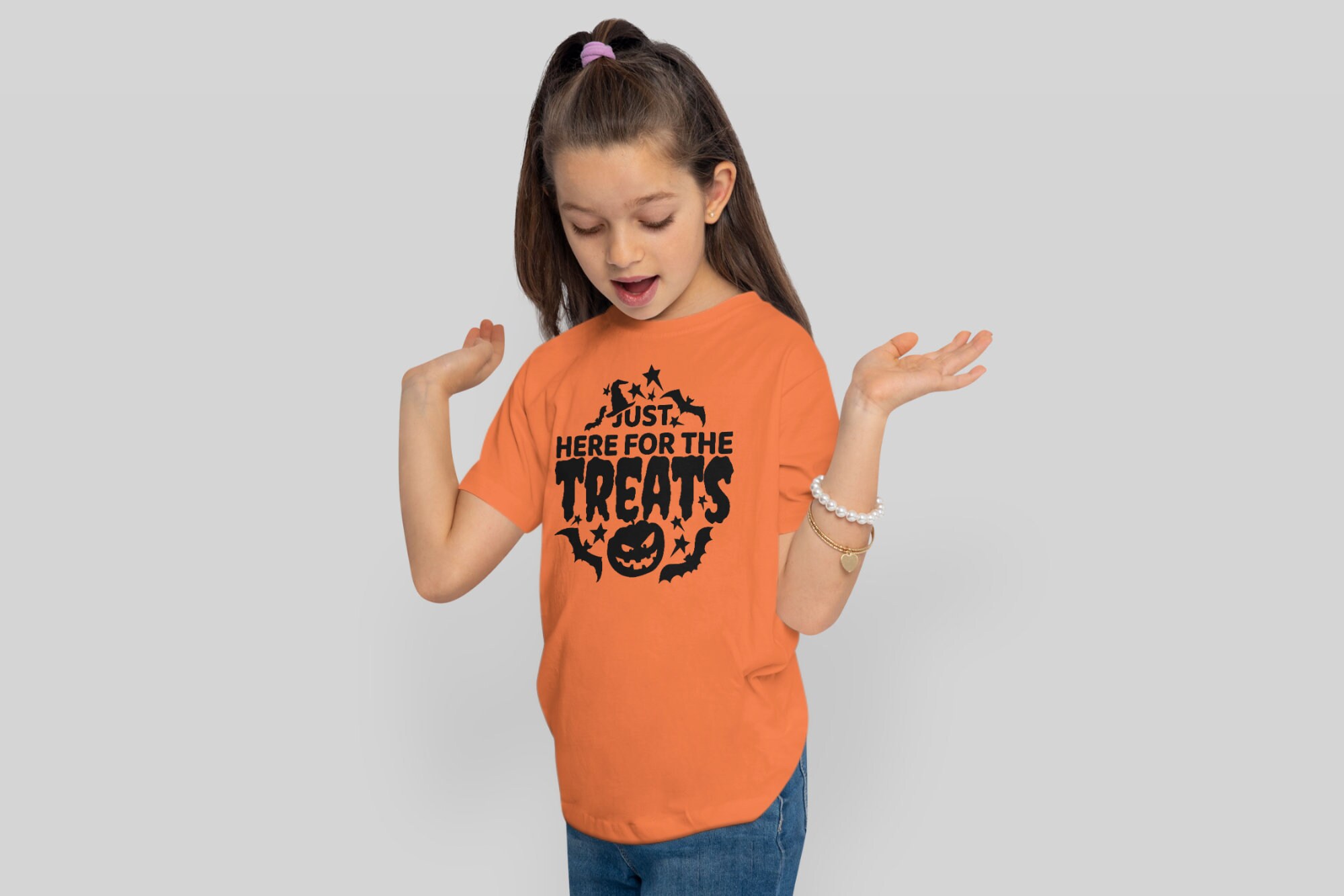 Halloween Graphics Bundle Svg, Png, Psd, Kids Halloween Costume, Cute ...