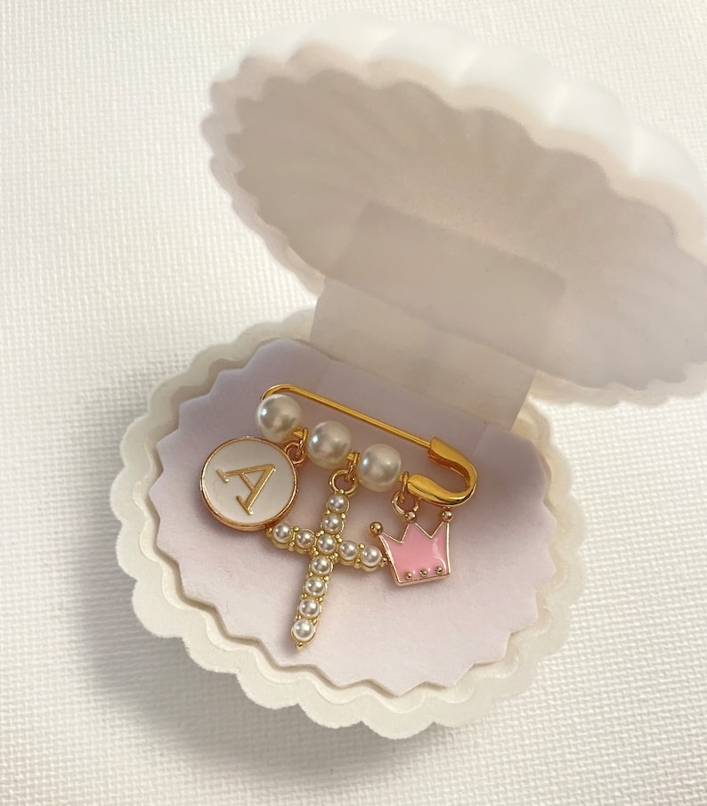 Personalized Pearl Bead Gold Baby Pin Baby Brooch Baptism - Etsy