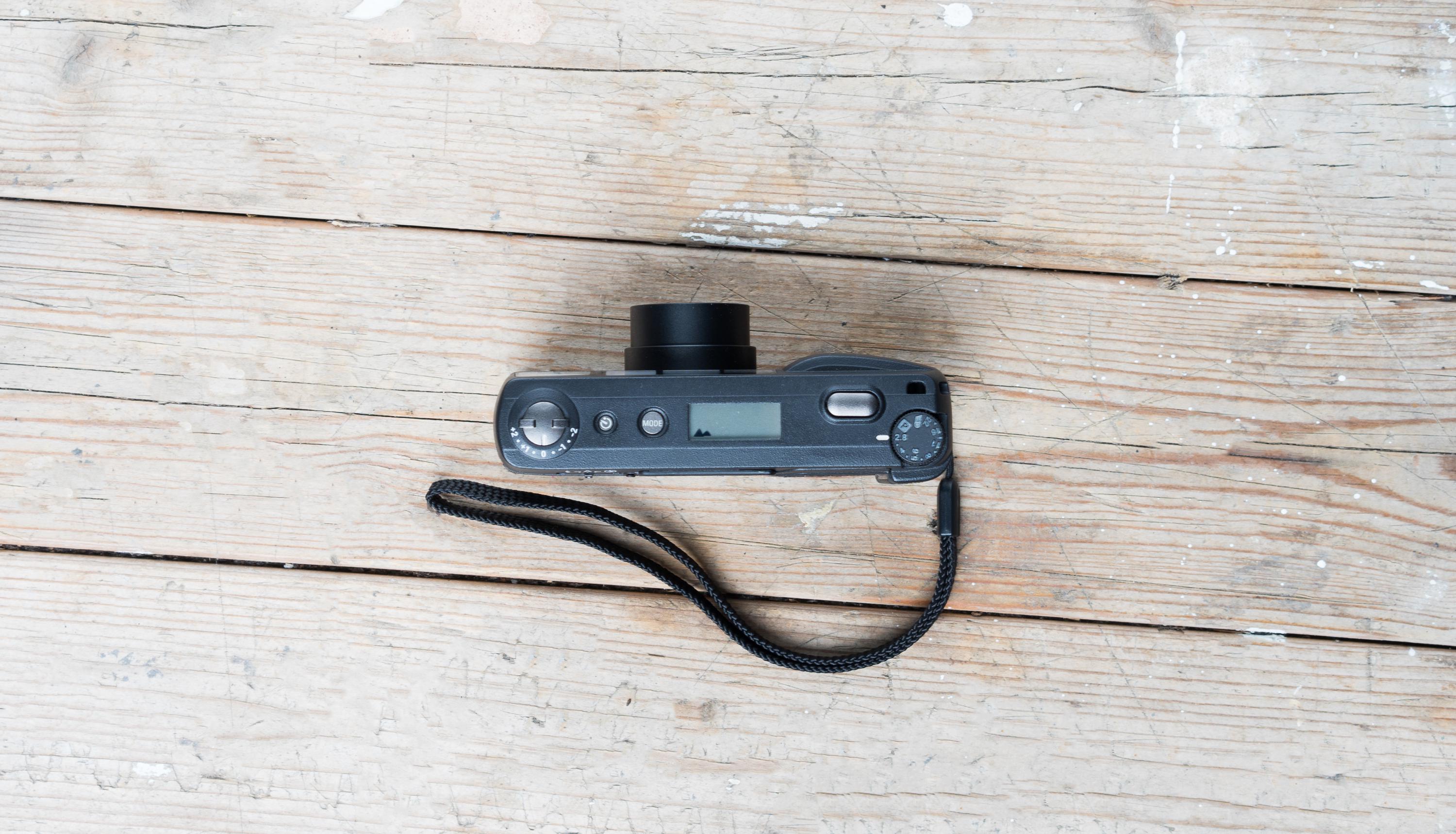 RARE BOXED Ricoh Gr1v Date / 28mm F/2.8 Lens / Black 35mm RARE BOXED Ricoh Gr1v Date / 28mm F/2.8 Lens / Black 35mm