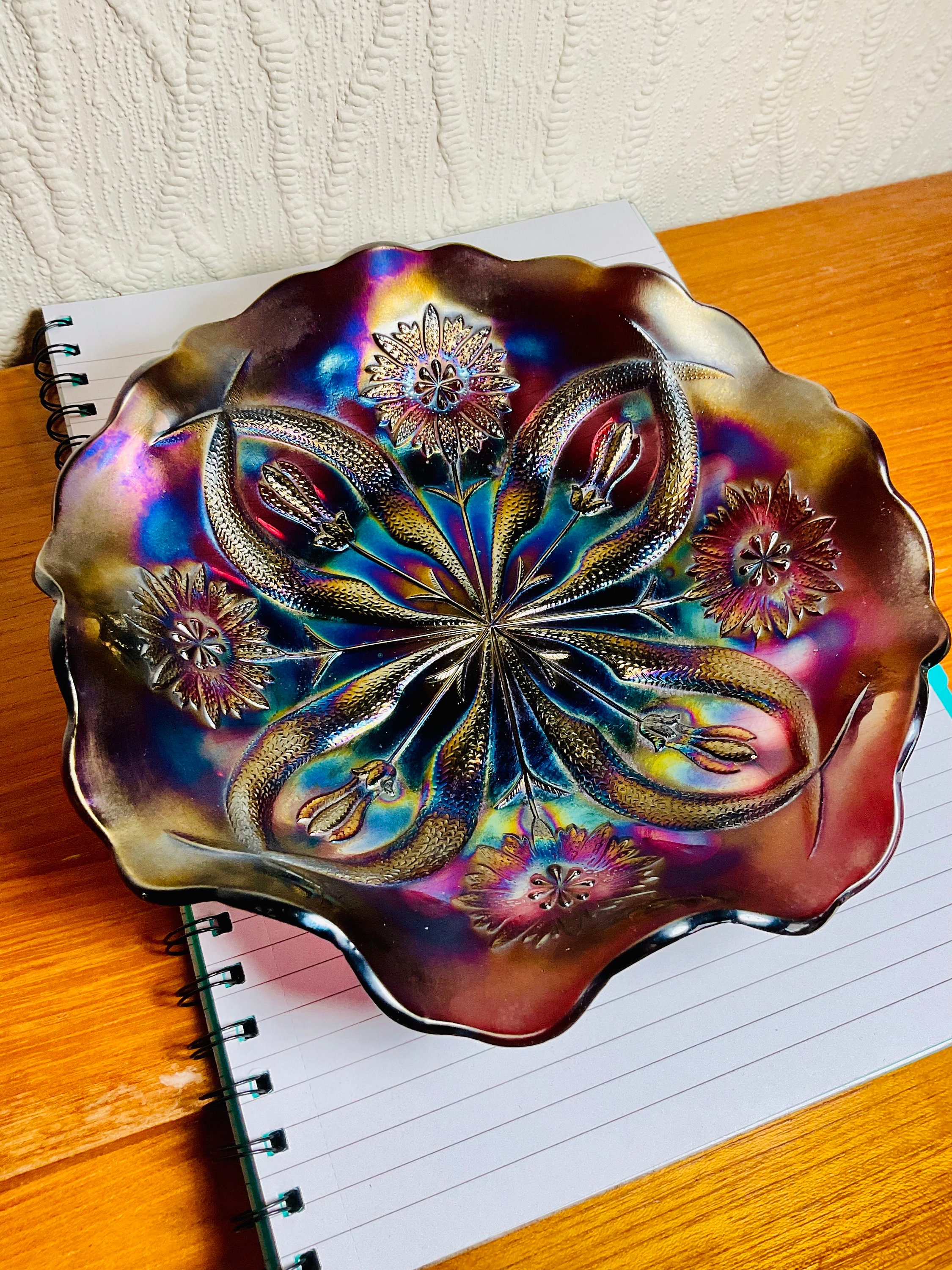 Carnival Glass Fruit Bowl - Etsy