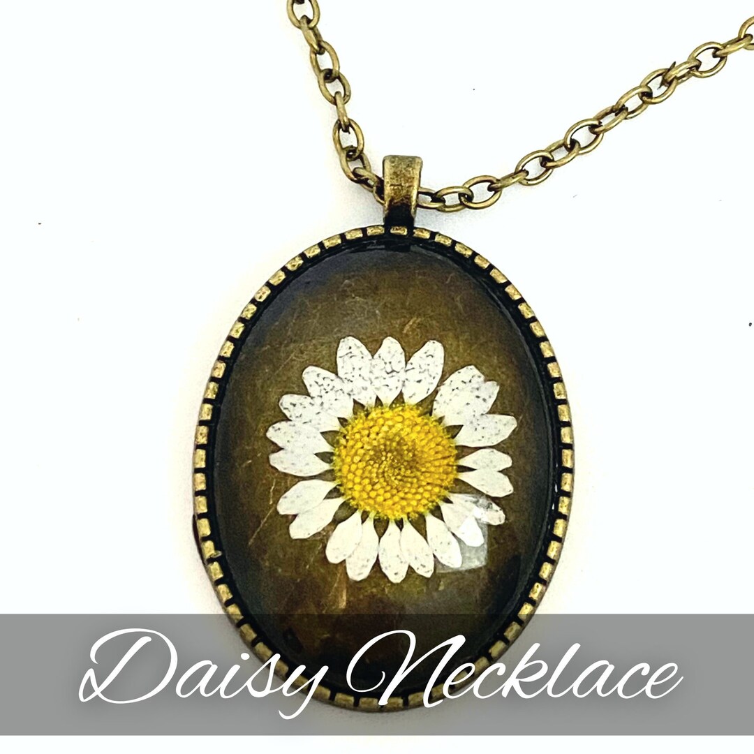 Daisy Cottagecore Necklace With Matching Earrings - Earthy Aesthetic ...