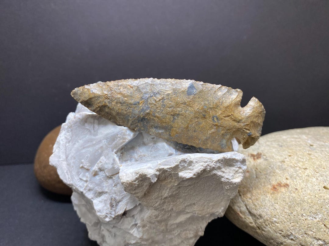 Authentic St. Charles Corner Notch (dovetail) Projectile Point ...