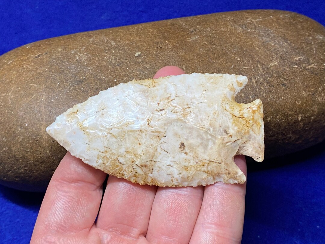 Authentic Burlington Chert Classic Hardin Projectile Point Ancient