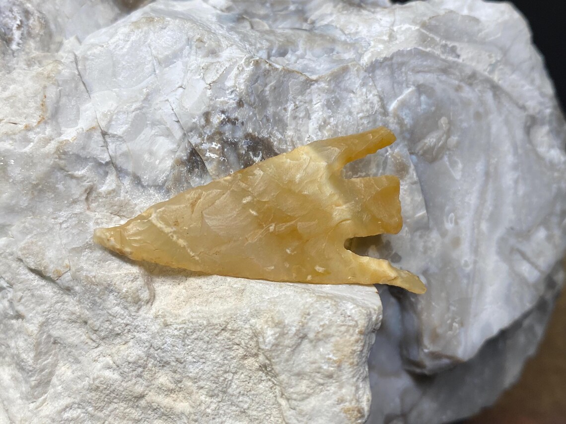 Authentic Gunther Barbed Projectile Point Arrowhead/spear Tip ...