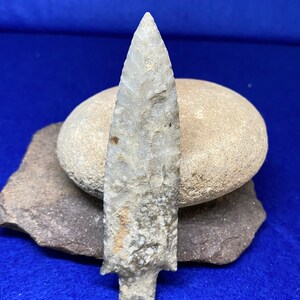 Large, Translucent Delhi Barbed Projectile Point - Ancient Spear Tip ...