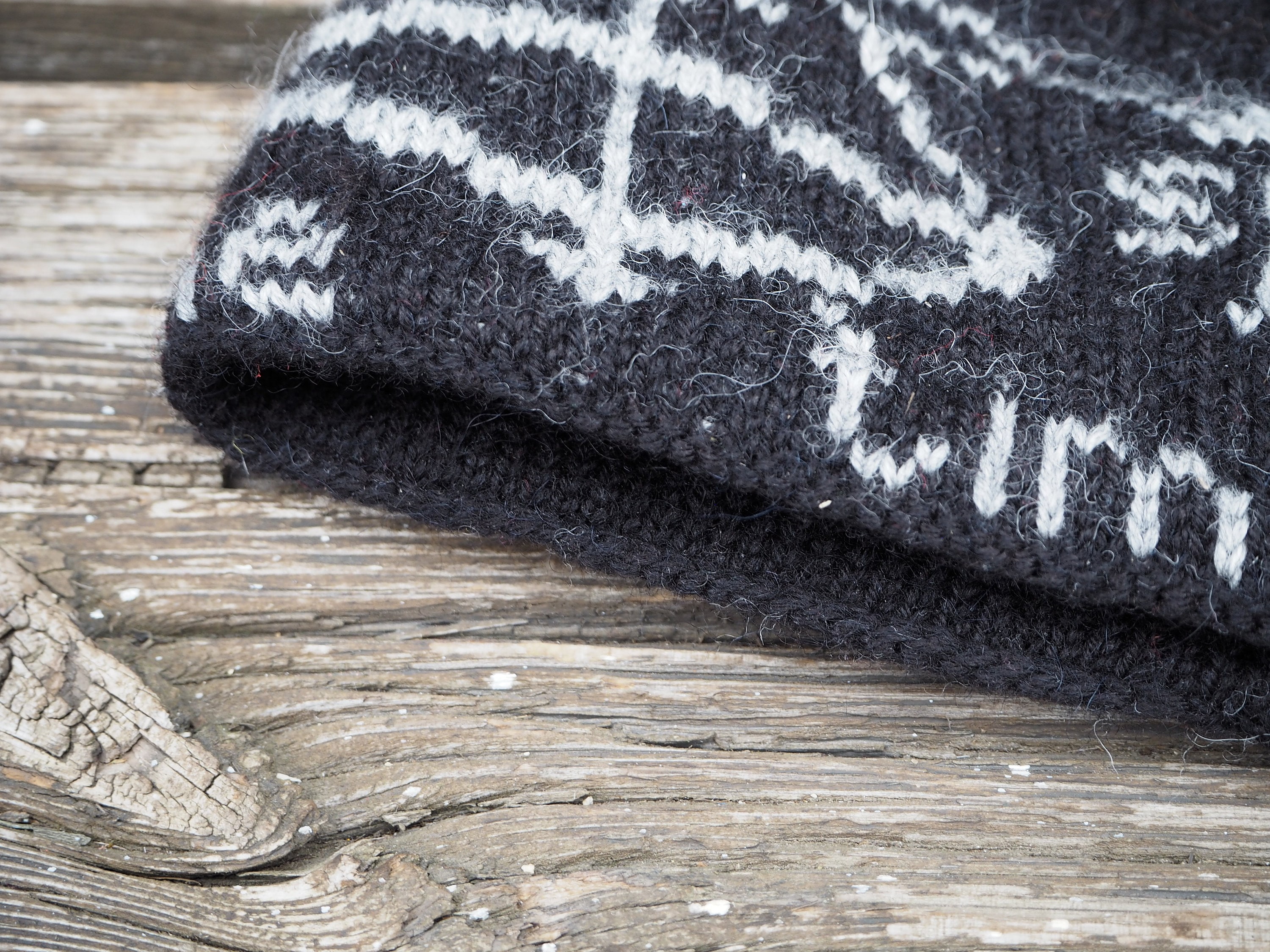 Spacetime Hat Knitting Pattern: Einstein Science Design (PDF Pattern ...