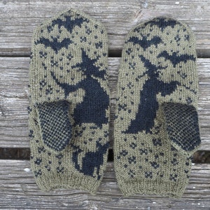 KNITTING PATTERN *the Black Cauldron Mittens* Mittenpattern for ...