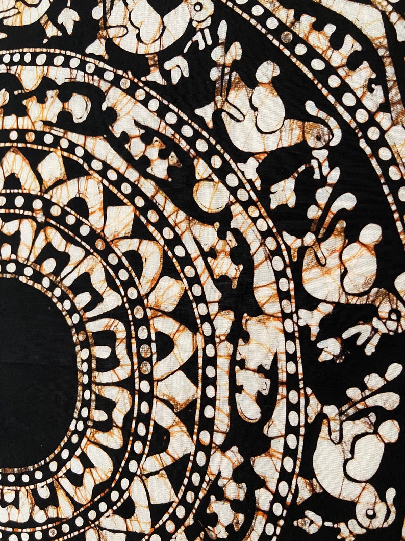 Moonstone off White Handmade Sri Lankan Mandala Batik Tapestry Wall ...