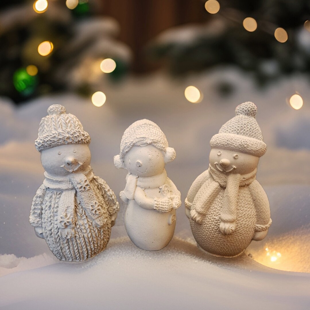 Snow Person Figurine: Paintable DIY Christmas Decoration - Etsy
