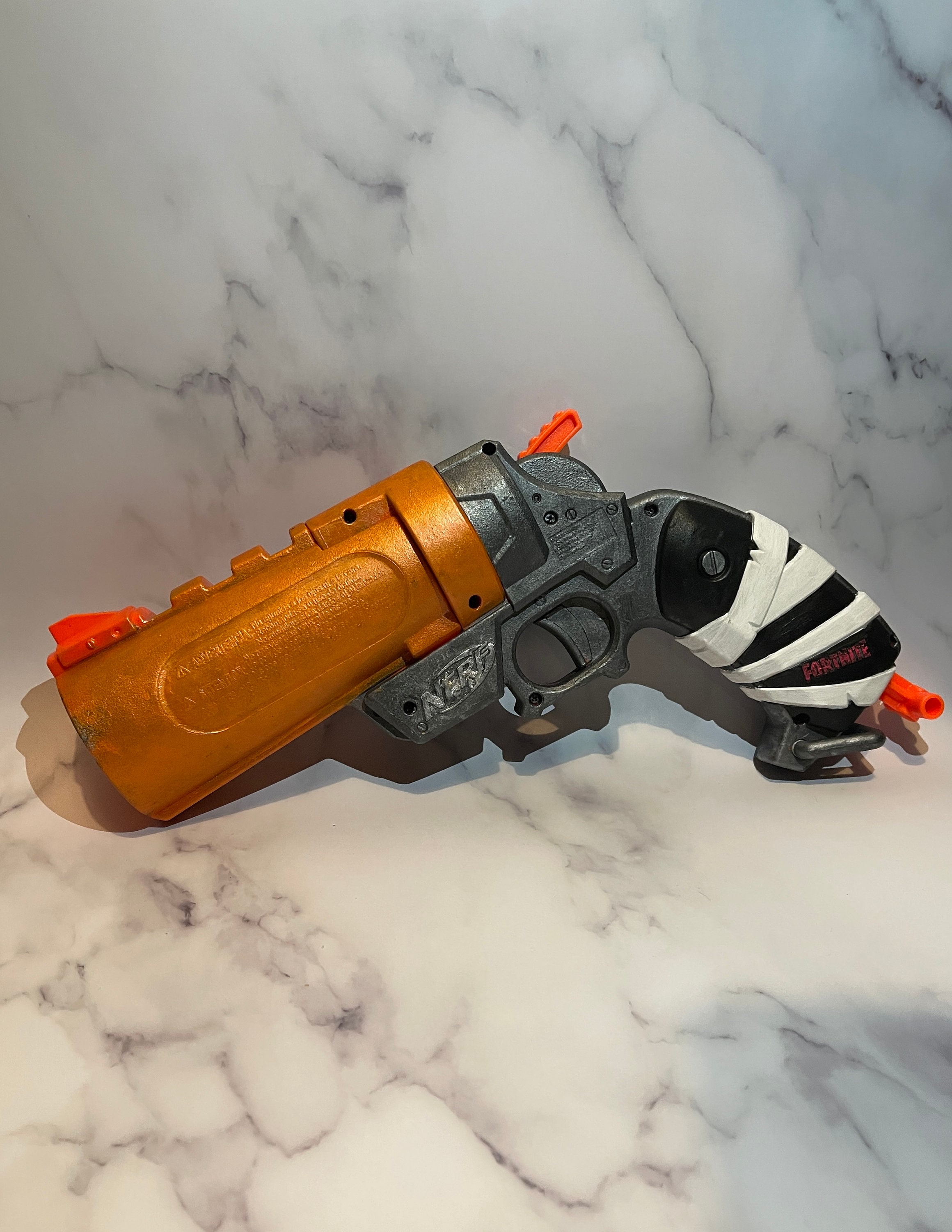 Super Flare Gun ~hand Painted~ *video Game Accurate* Prop Weapon and ...