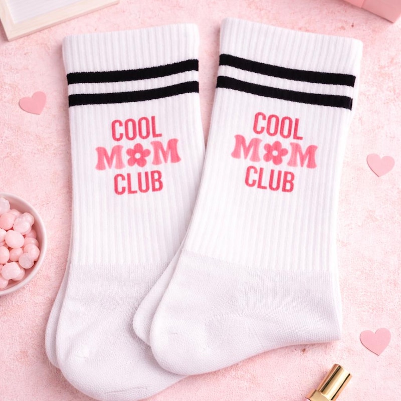 Cool mom club socken - Etsy.de
