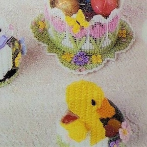 Vintage Plastic Canvas Pattern 4" Spring Bunnies Lambs Chicks Easter ...