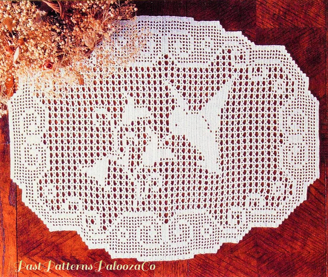 Vintage Filet Crochet Pattern 25" Hummingbird & Flowers Centerpiece PDF ...