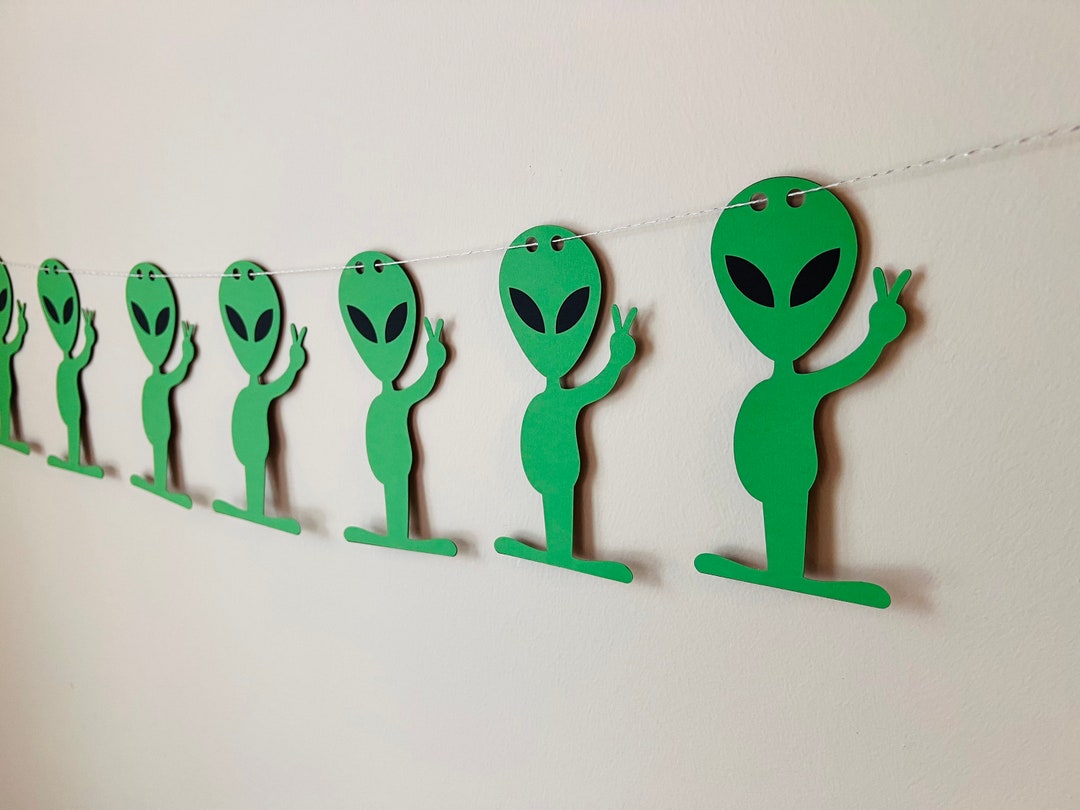 Alien Banner | Extra Terrestrial Garland | I Come in Peace | Alien ...