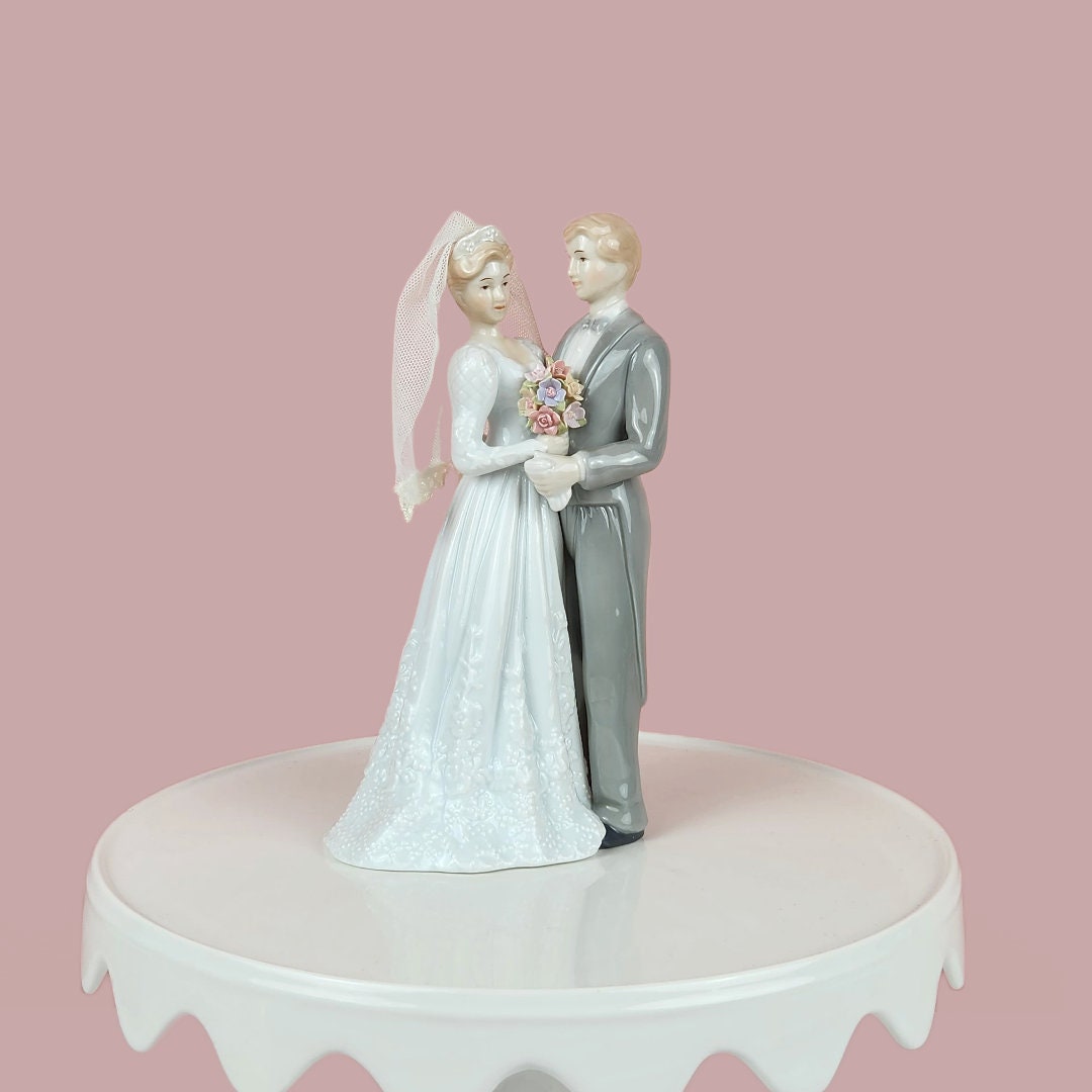 1920's Wedding, Ceramic Bride & Groom Statue - Etsy